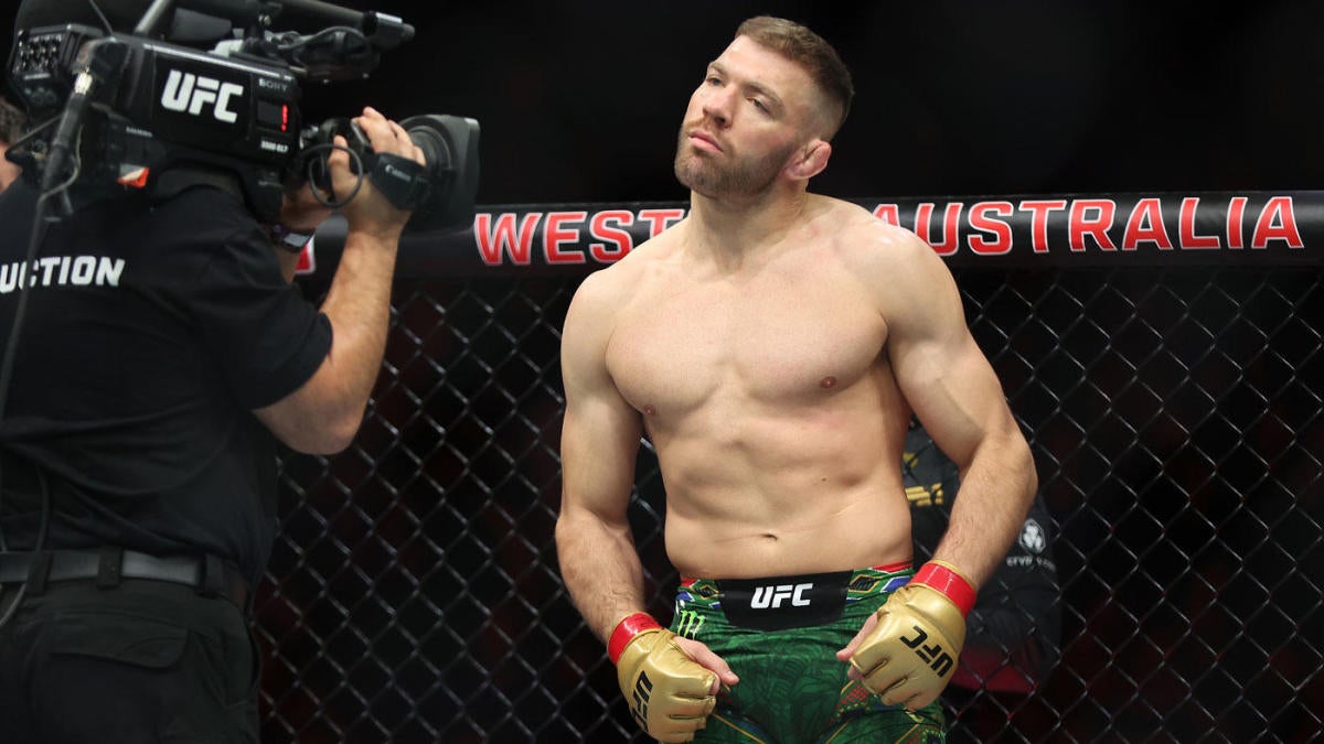 Dricus du Plessis prefers title bout against Khamzat Chimaev, not Sean ...