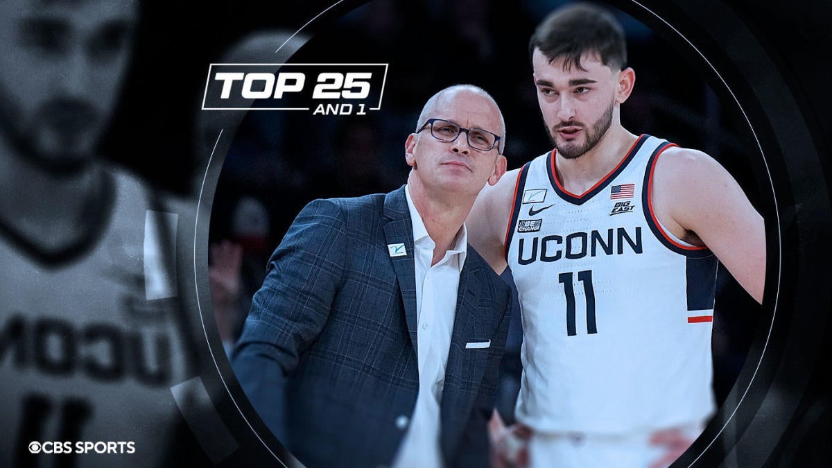 College basketball rankings: UConn, Dan Hurley embrace challenge of ...