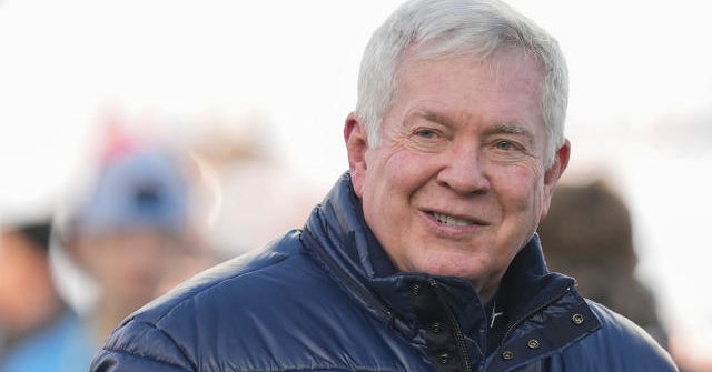 Mack Brown Sounds Off Following Last Game At Helm Of North Carolina (11 ...