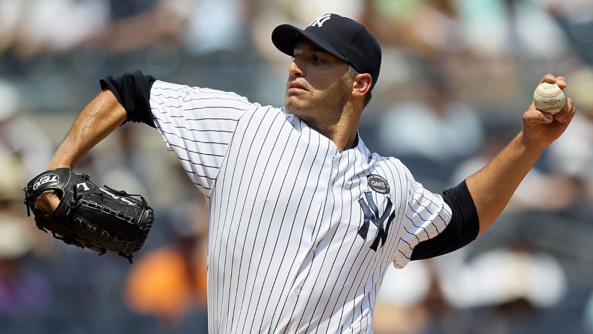 Should bar be lower for starting pitchers in Hall of Fame? What Mark ...