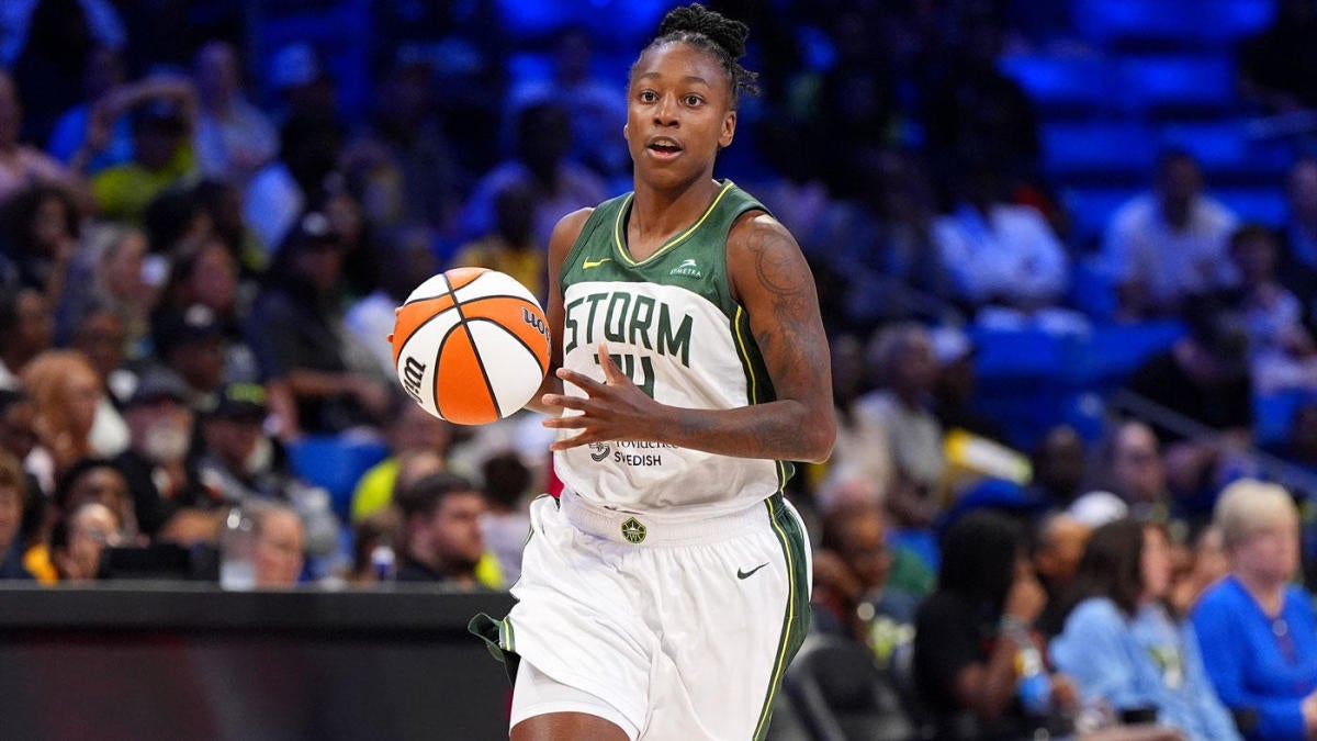 Storm star Jewell Loyd requests trade after investigation into coaching ...