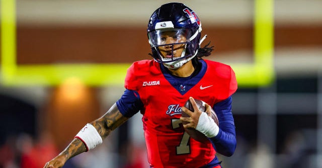 Potential Landing Spots For Liberty Transfer Qb Kaidon Salter