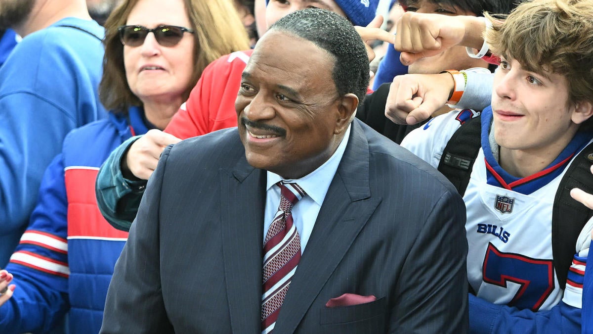 'The NFL Today' in Detroit: James Brown talks Lions vs. Bills, potential Super Bowl preview ...