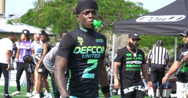 2026 WR Larry Miles at Battle Miami 7v7 Tournament - 247Sports