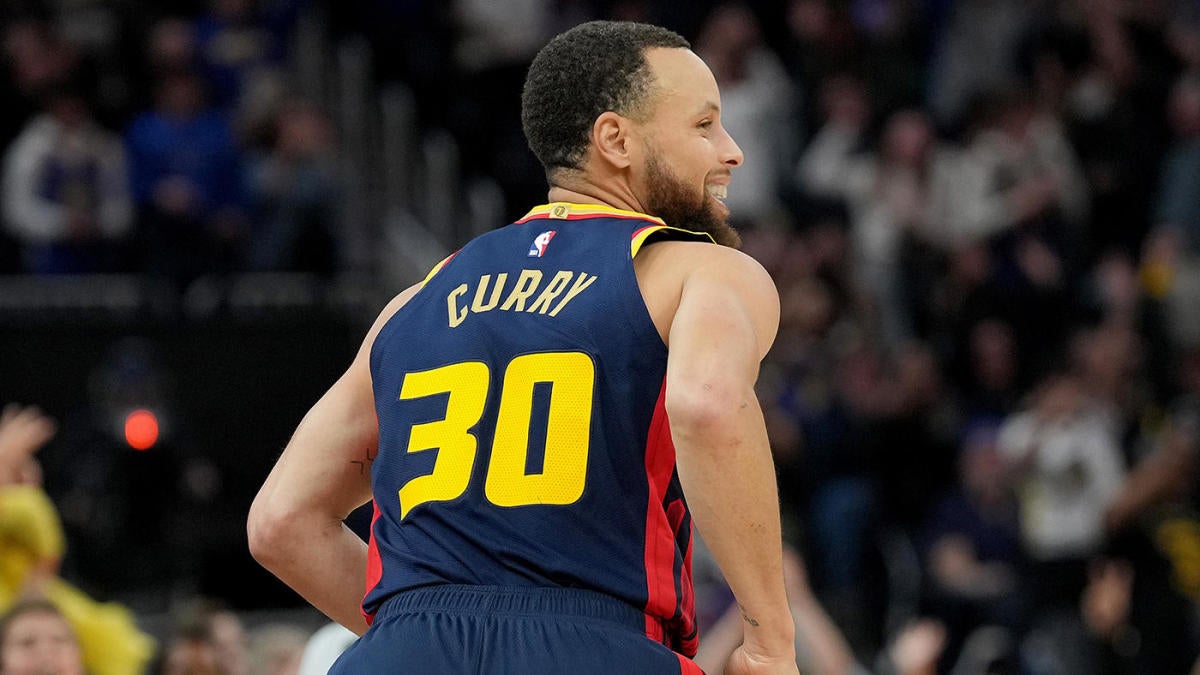 Warriors' Stephen Curry becomes first NBA player to make 4,000 3-pointers, and 5,000 is within ...