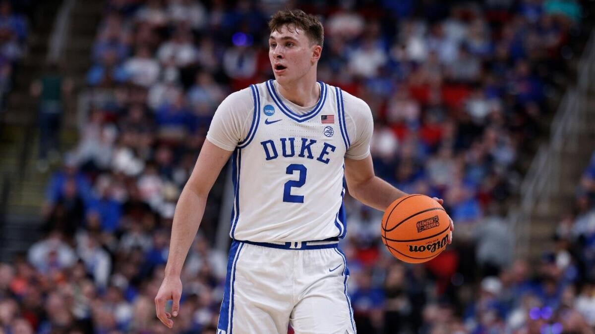 Cooper Flagg admits 'tough situation' playing for Duke, a Nike school ...