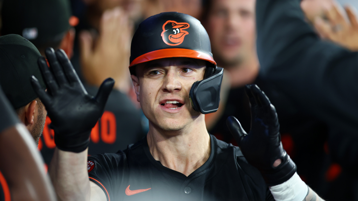 WATCH: Tyler O'Neill extends MLB record with home run in sixth straight ...