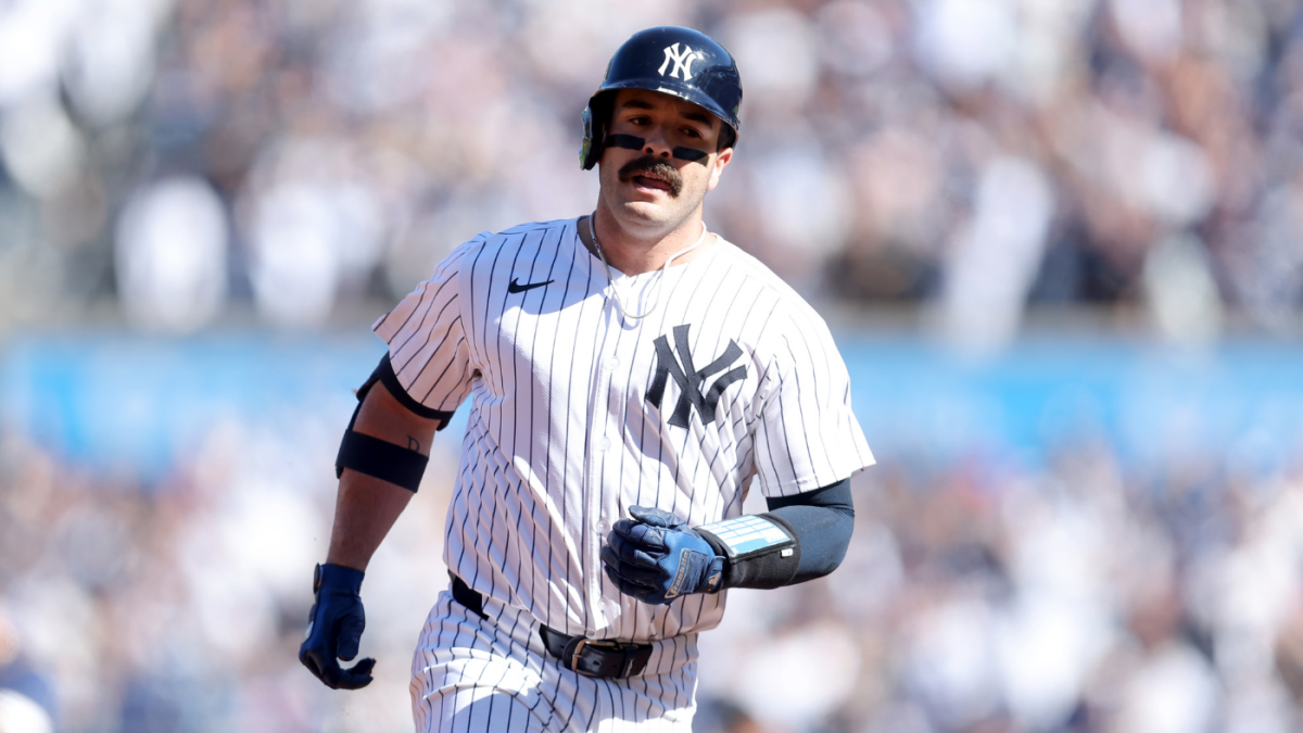 WATCH: Catcher Austin Wells makes Yankees history with leadoff home run ...