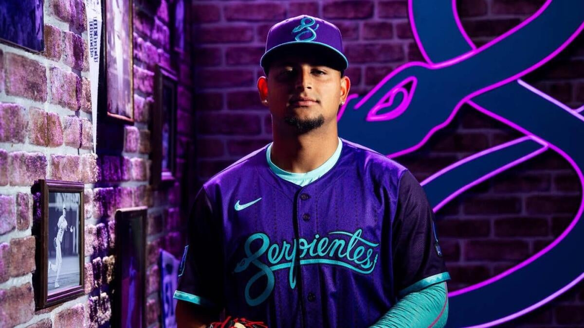 LOOK: Diamondbacks unveil reimagined 'Serpientes' City Connect uniforms ...
