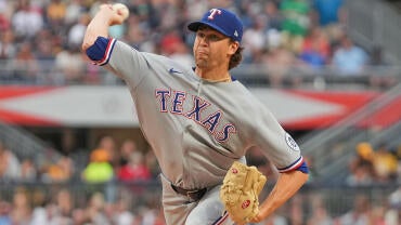 jacob-degrom-rangers-g.jpg