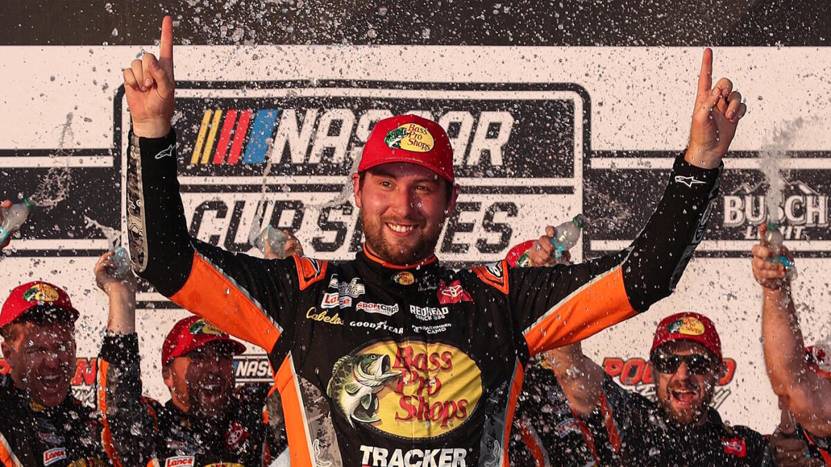 NASCAR at Pocono results: Chase Briscoe overcomes pit road miscue for ...
