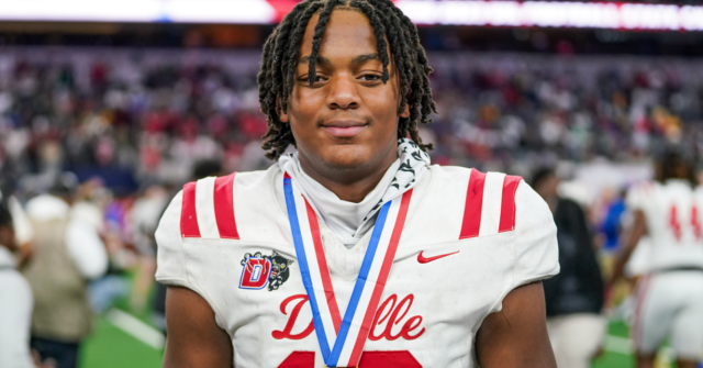 BREAKING: 4-star EDGE KJ Ford Commits to Florida - 247Sports