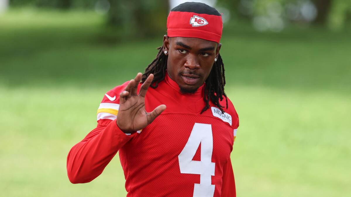 Rashee Rice injury: Chiefs receiver misses training camp practice due ...
