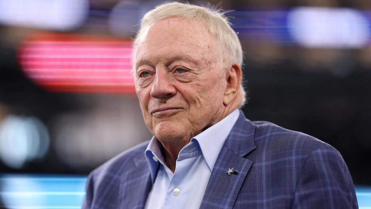 Cowboys owner Jerry Jones says it's 'a team thing' when referring to ...