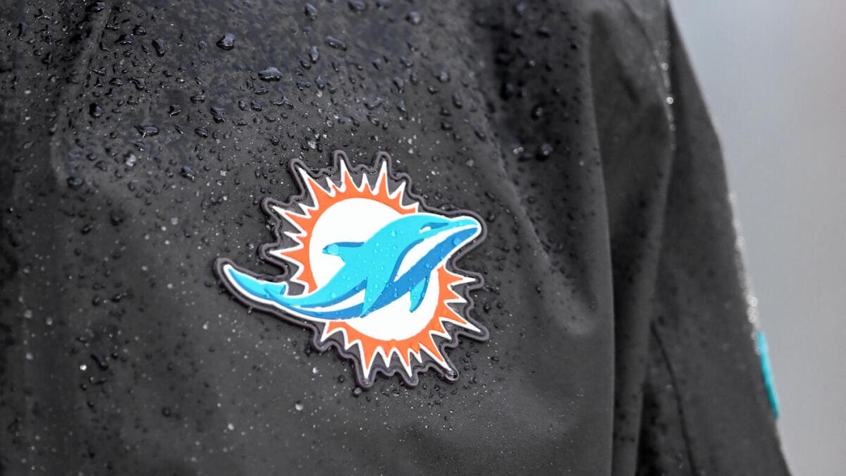 Dolphins OLBs coach Ryan Crow arrested and charged with domestic ...