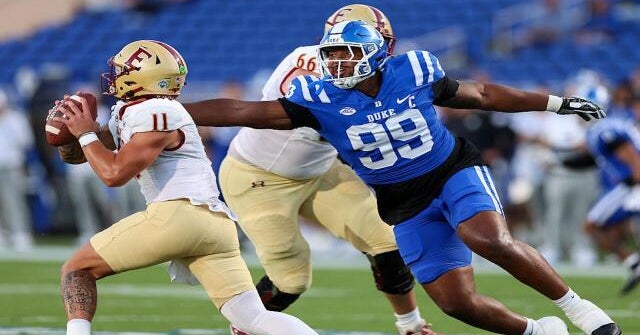 Aaron Hall helped set the tone for Duke's defense that racked up 10 ...