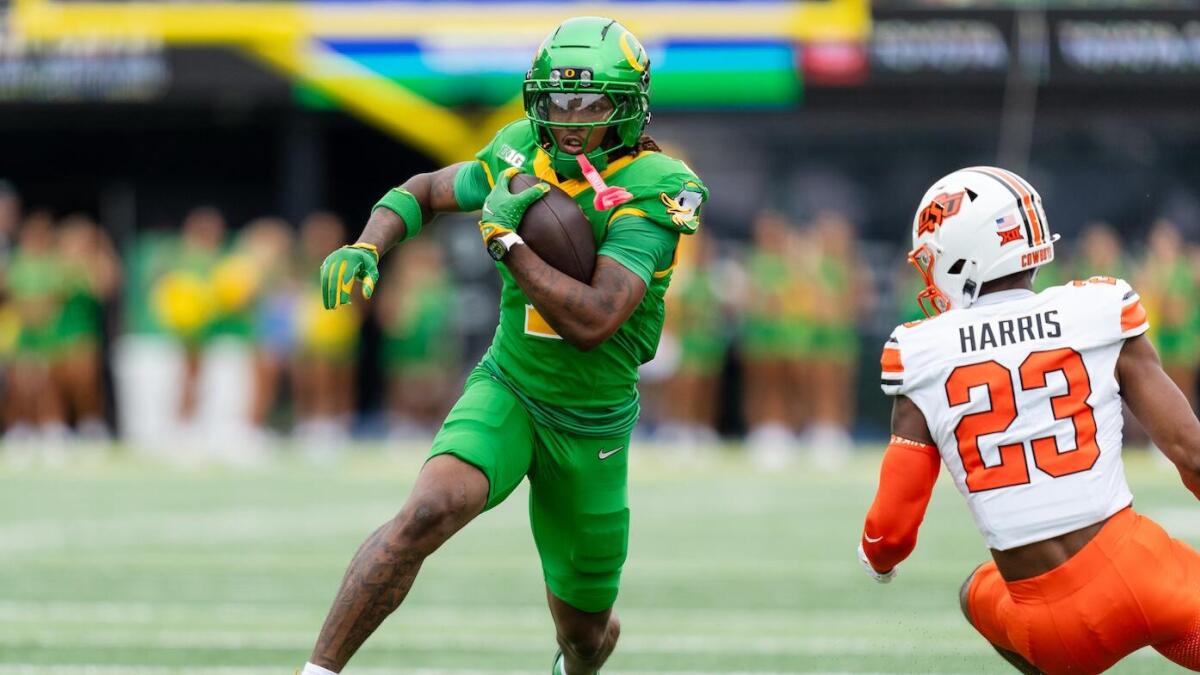 Dakorien Moore has arrived: Why Oregon's five-star freshman WR changes ...