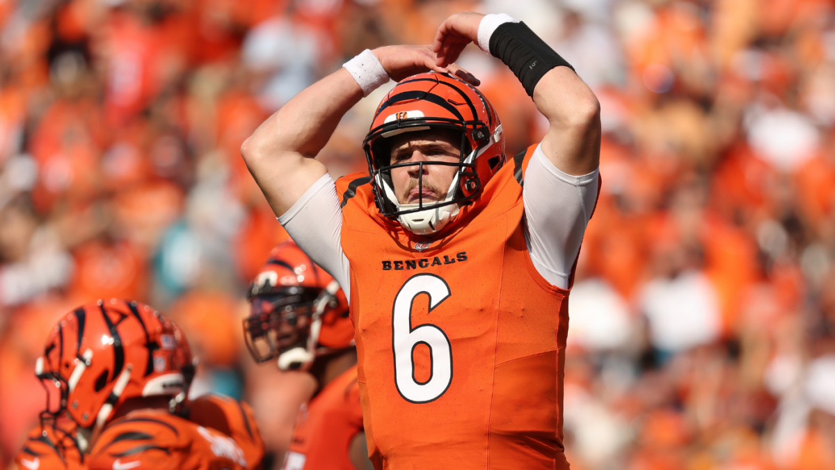 Joe Burrow turf toe: Who is Jake Browning, what does he bring, and who ...