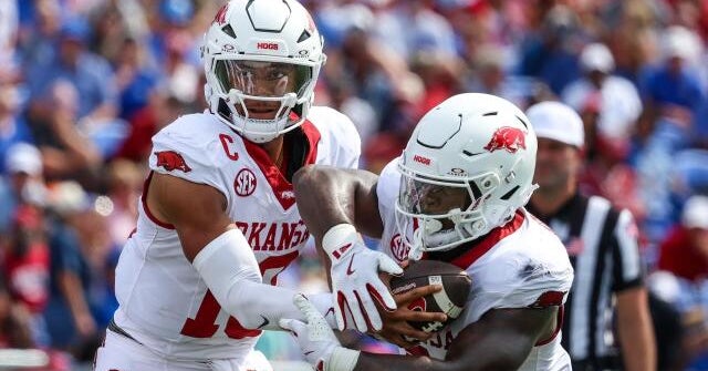 Arkansas' Sam Pittman talks run game and defensive struggles in loss to ...
