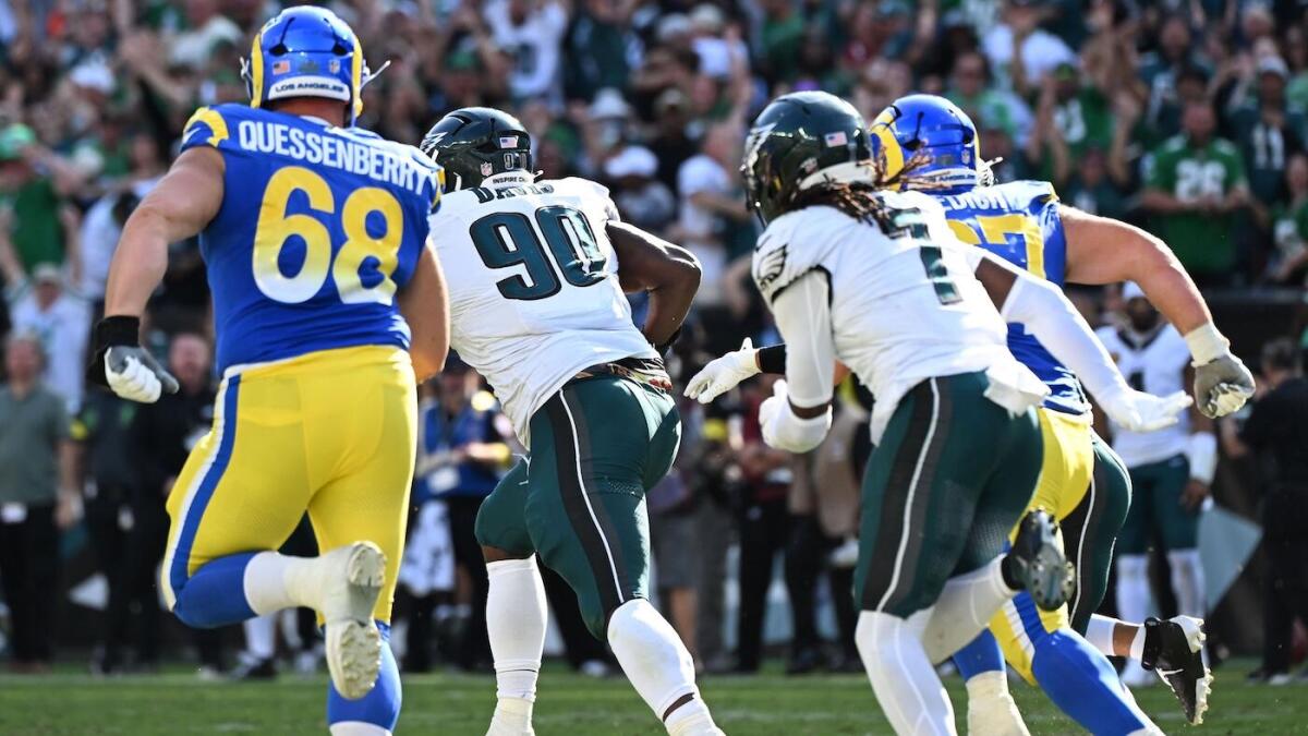 Eagles pull off remarkable 19-point comeback vs. Rams, cover the spread ...