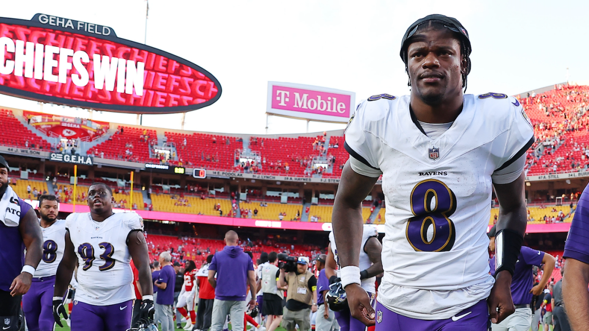 Why Tony Romo is 'extremely concerned' after Lamar Jackson's injury for ...