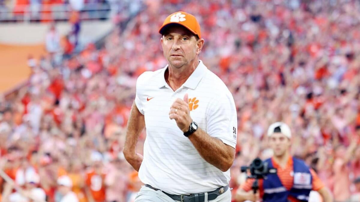 Clemson coach Dabo Swinney deserves all the criticism amid a 1-3 start ...