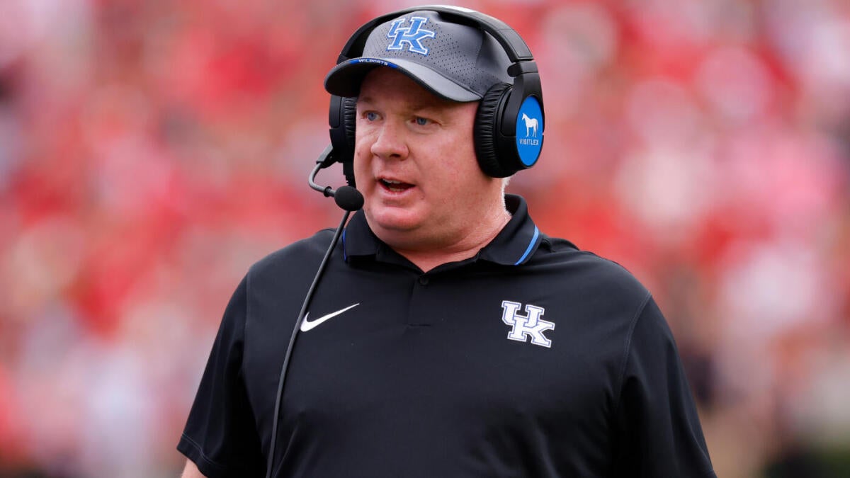 Kentucky's Mark Stoops fires back at buyout rumor, says 'zero chance ...