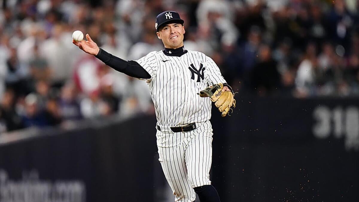 Yankees' Anthony Volpe could miss start of 2026 season after shoulder surgery, plus more New ...