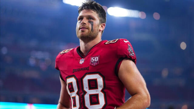 Riley Cooper Football