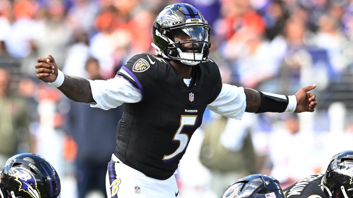 Ravens vs. Bears score, takeaways: Tyler Huntley stars in place of ...