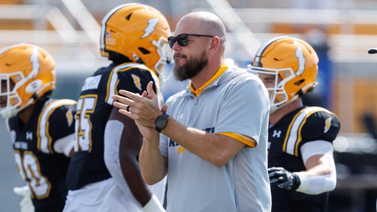 Kent State promotes Mark Carney as full-time coach after turning around ...