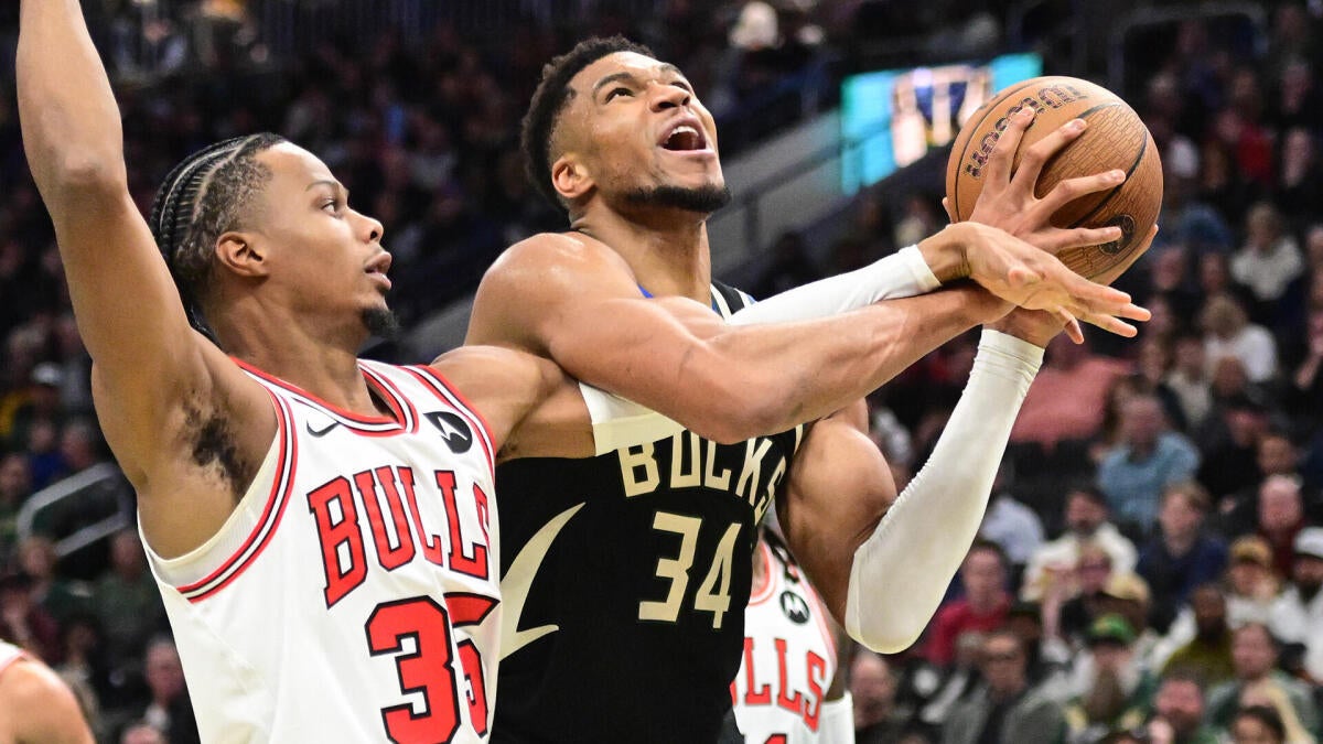 Giannis Antetokounmpo passes Kareem Abdul-Jabbar for Bucks' scoring ...
