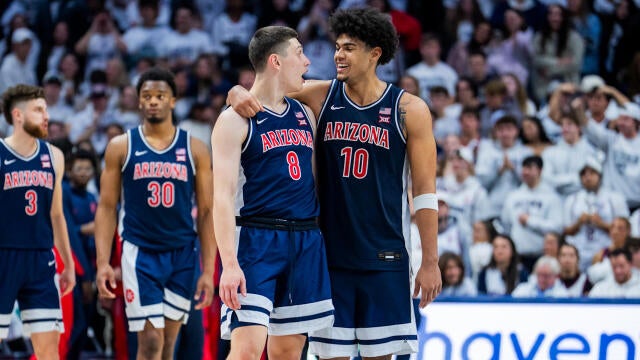 Jaden Bradley scores 21 points to lead No. 4 Arizona past No. 3 UConn ...