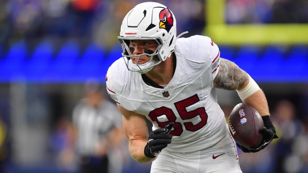 The 'Way Too Early' 2026 Fantasy Football TE rankings: FFT's Top-12 QBs ...