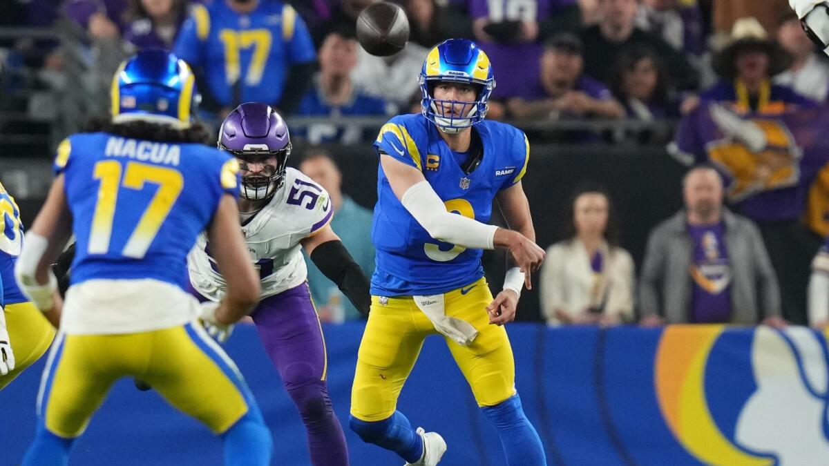 Computer model locks in Rams vs. Panthers picks, score prediction - CBS ...