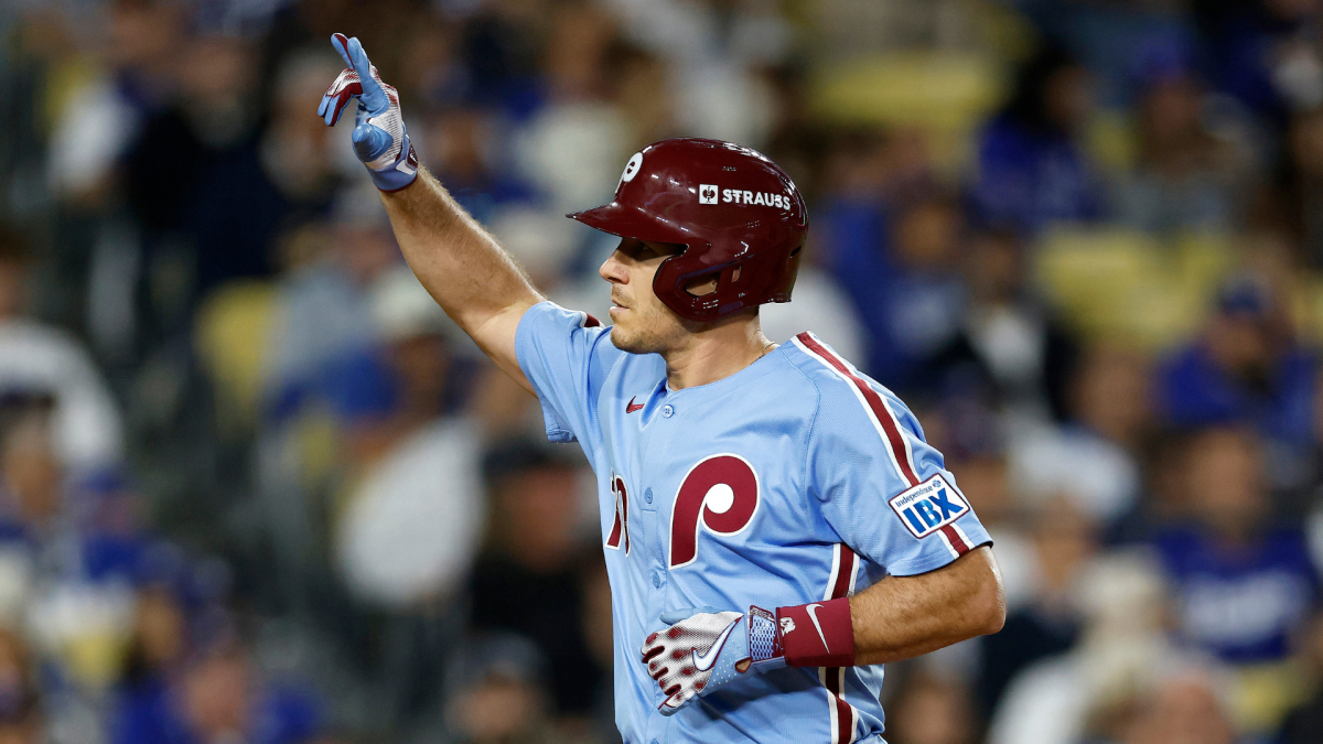 Phillies Re-Sign J.T. Realmuto: $45M Deal Solidifies Catching Depth ...