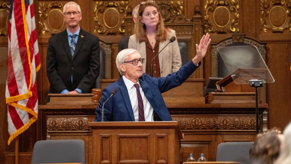 Wisconsin online sports betting legalized by Governor Tony Evers - CBS ...