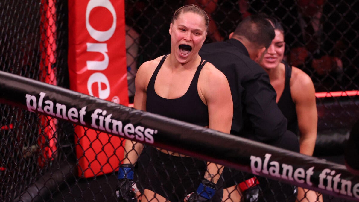 Ronda Rousey Vs Gina Carano Results Rousey Scores Quick Submission In