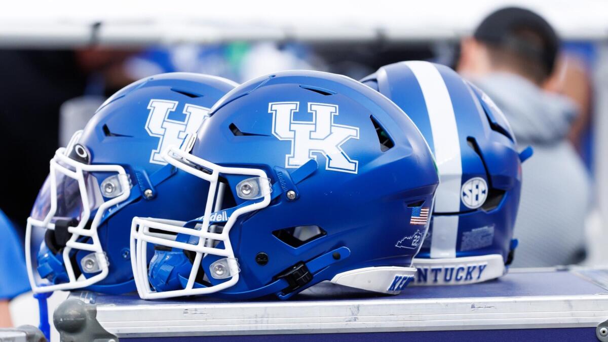 Kentucky DL Nic Smith dies at 20: Redshirt freshman was entering second ...