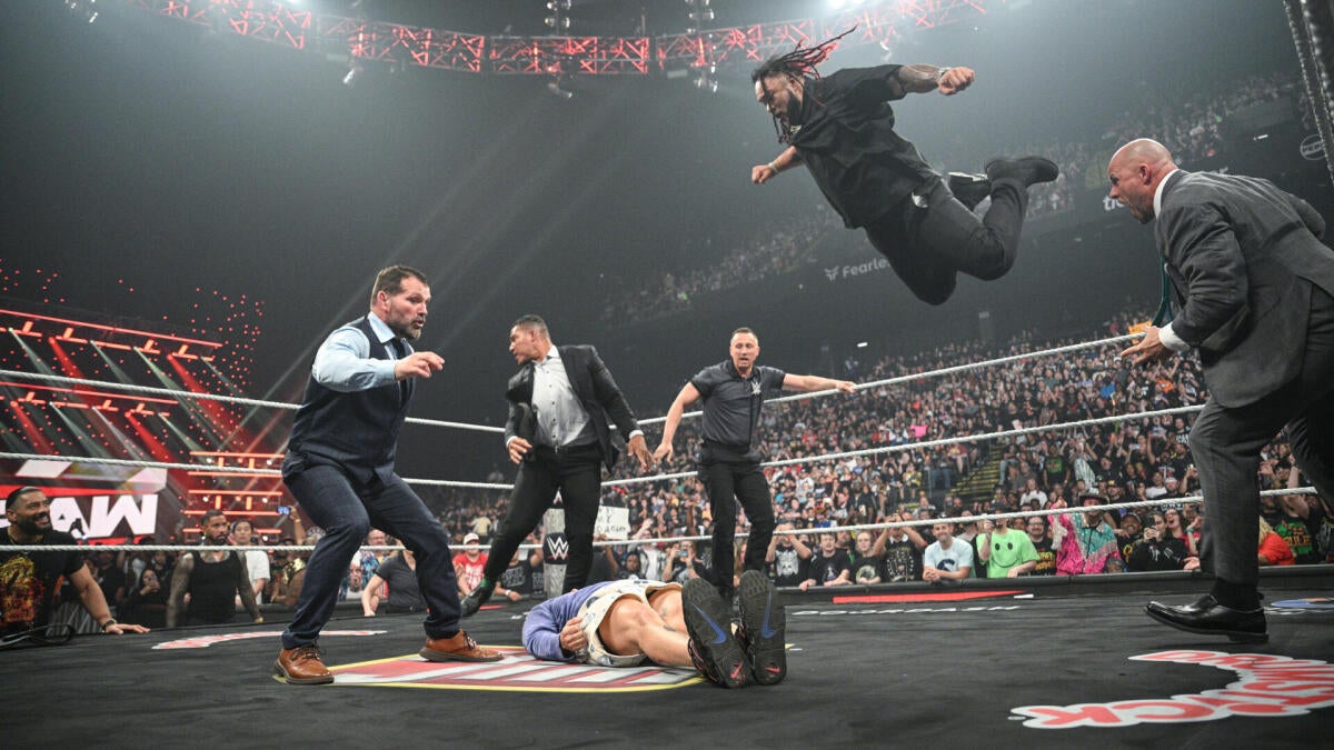 WWE Raw results and grades for June 15: Roman Reigns, Jacob Fatu ...